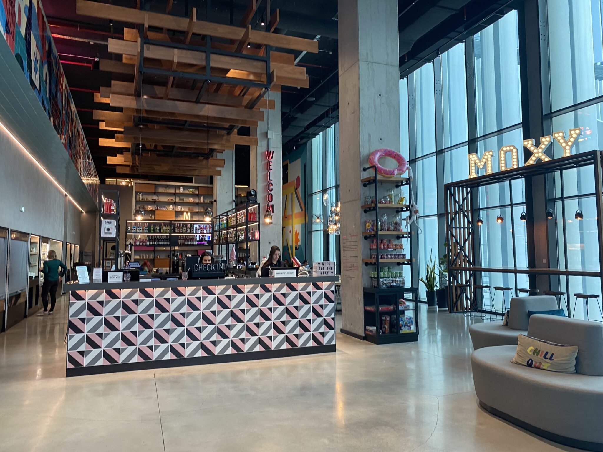 「Moxy Lisboa Oriente（モクシーリスボアホテル）」宿泊記 in リスボン（2023年2月ver.）チタン会員 - 旅時々ワイン